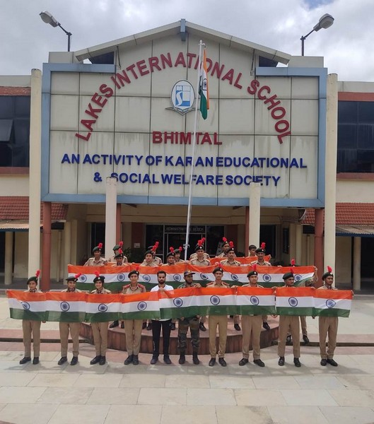 Gallery – Lakes International School